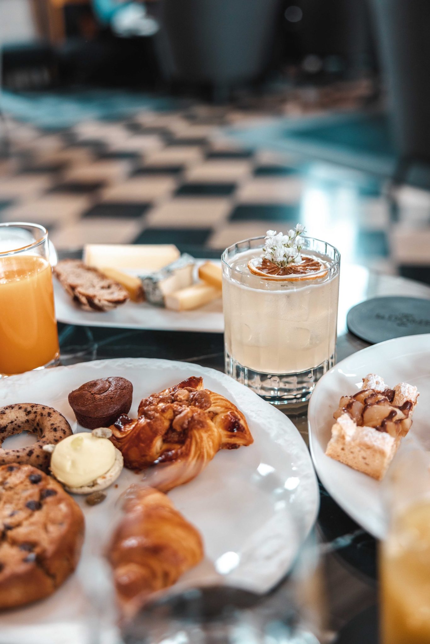 Dôm(e)inical à Lyon | Buffet gourmand sous la coupole – Bar Le Dôme
